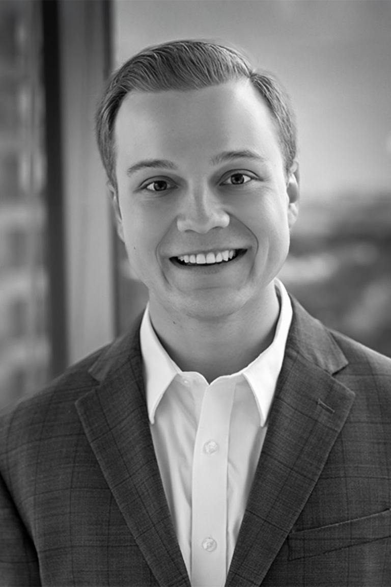 Jake Baker, CFA | Our Team | SCS Financial Services